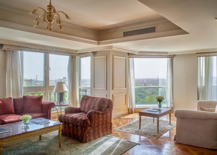 HOTEL FOUR SEASONS CAIRO AT THE FIRST RESIDENCE, GIZA