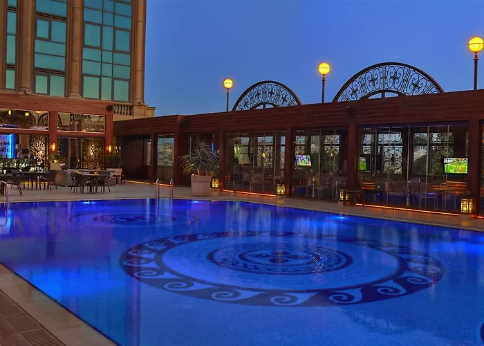 HOTEL FOUR SEASONS CAIRO AT THE FIRST RESIDENCE, GIZA