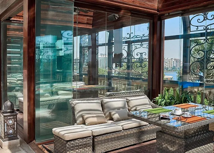 HOTEL FOUR SEASONS CAIRO AT THE FIRST RESIDENCE, GIZA